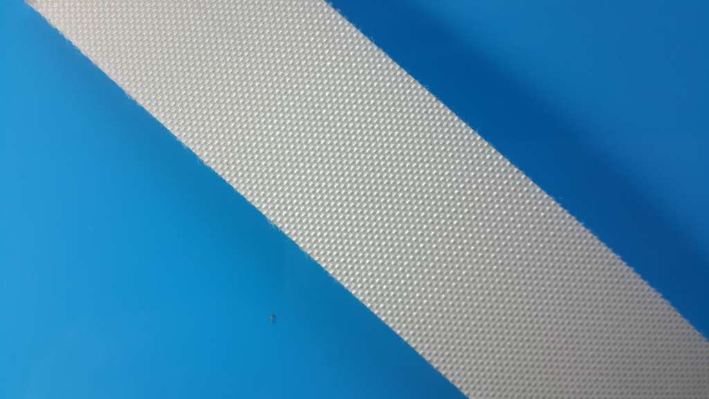 สายพาน PVC - PU 20 LR ( PVC 2 MM. PES )
